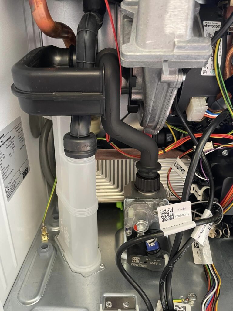 Worcester Bosch Greenstar 1000 30kw Combi Boiler – With Horizontal Flue ...